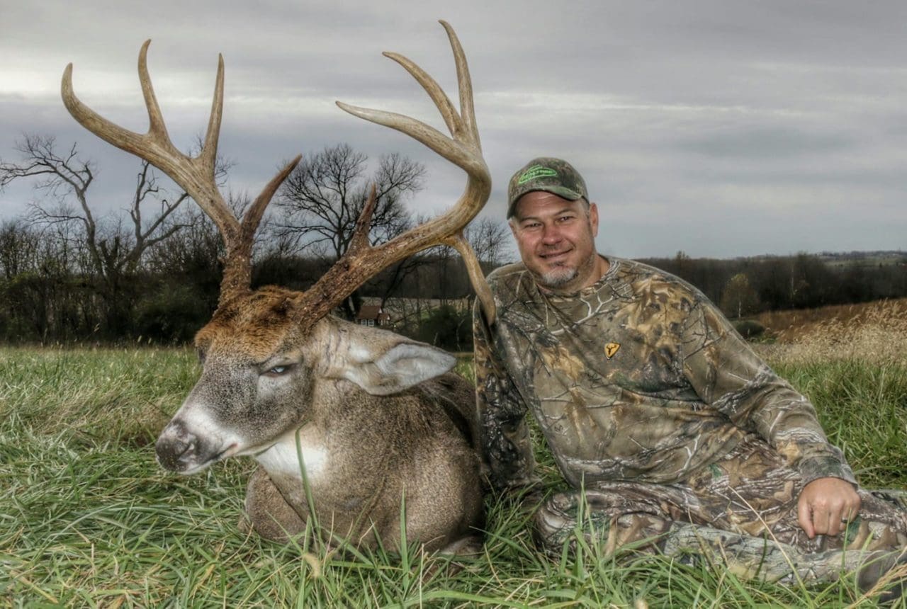 Kansas Whitetail Deer Hunts | Whitetail Heaven Outfitters